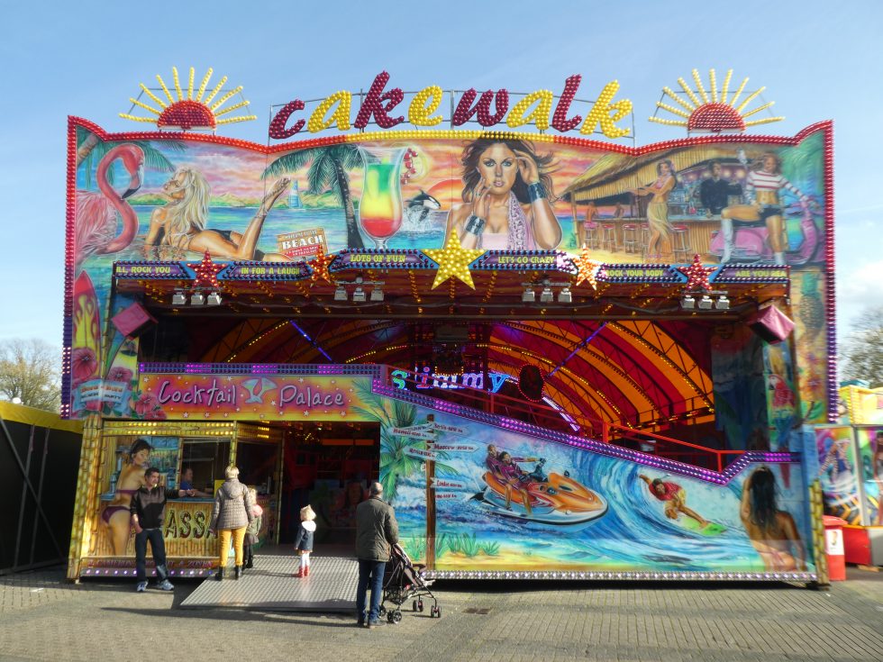 Kermisattractie: Cake Walk Huren bij Fun For Events | funforevents.nl